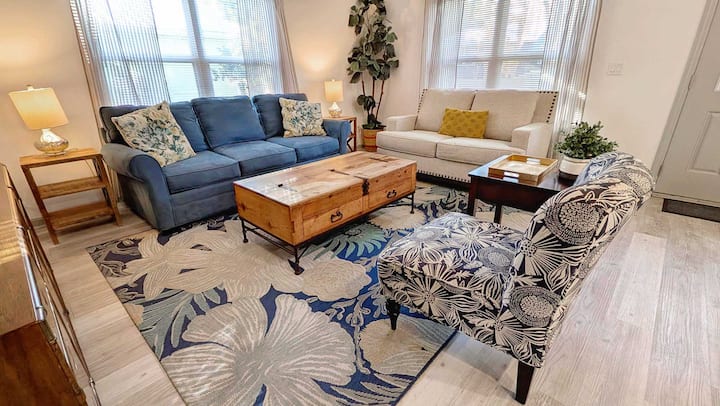 Charming Cottage Near Downtown And Beach - St. Augustine, FL