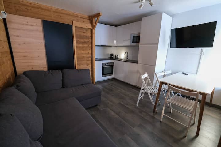 Wooden Paradise / 6 Persons - Savoie