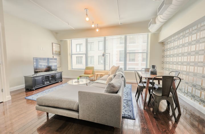 Gorgeous Boston 2br | Financial District - Boston, MA