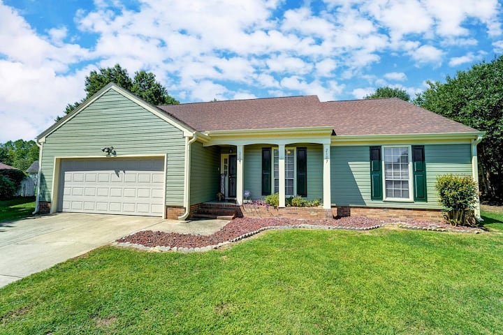 Uni City Villa: Near Uncc, Uptown, Pnc +15% Off! - Concord, NC