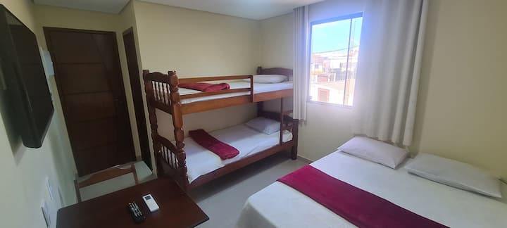 Suíte 3 Quádrupla Com Vista Da Praça - Arraial do Cabo