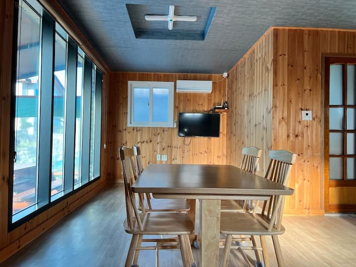 #리모델링신축 온가족이 즐기기 좋은 숙소 A3 - 연무읍