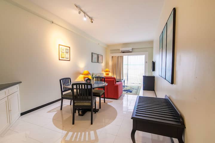 Paradise T#3: 2br/6pax, Breathtaking Sea View - Teluk Bahang