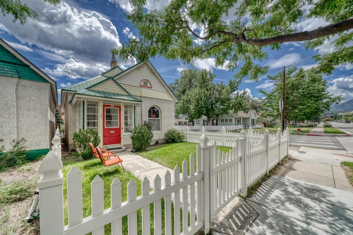 Parkside Cottage - Near Downtown Salida! - Salida, CO