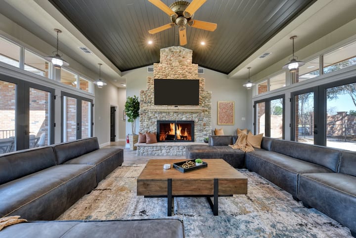 Riverhaus Retreat At Gruene - New Braunfels, TX