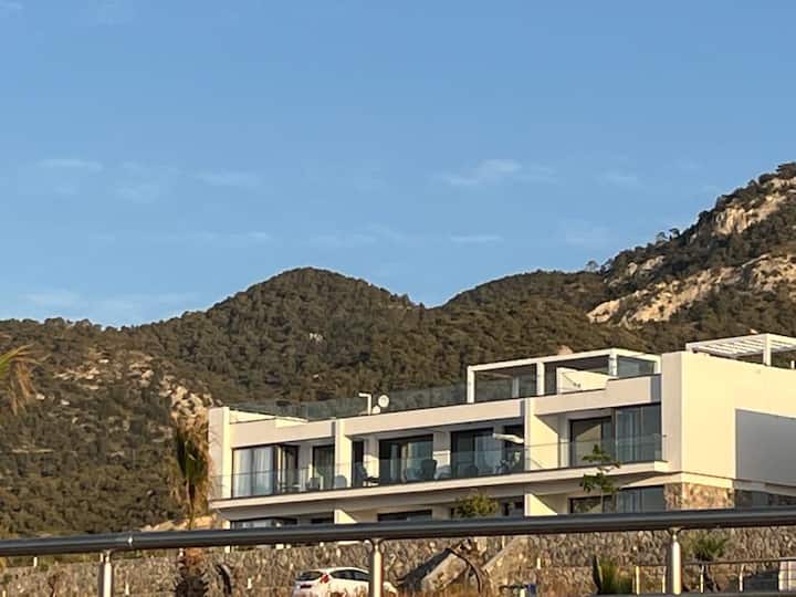 Golf Sleeps 8 C5 Penthouse - Northern Cyprus