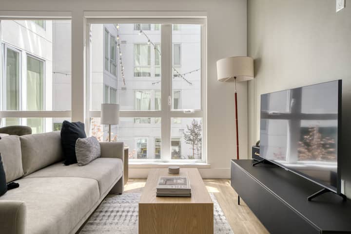 Blueground | Oakland, Coworking & Gym, Near Bart - Oakland, CA