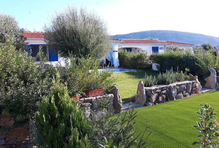 Villa Enzo, Sea View - Budoni