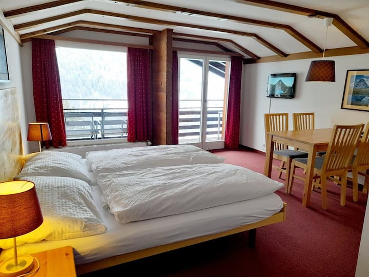 2-rooms Apartment In The Center Of Grindelwald, Breakfast Included - 格林德瓦