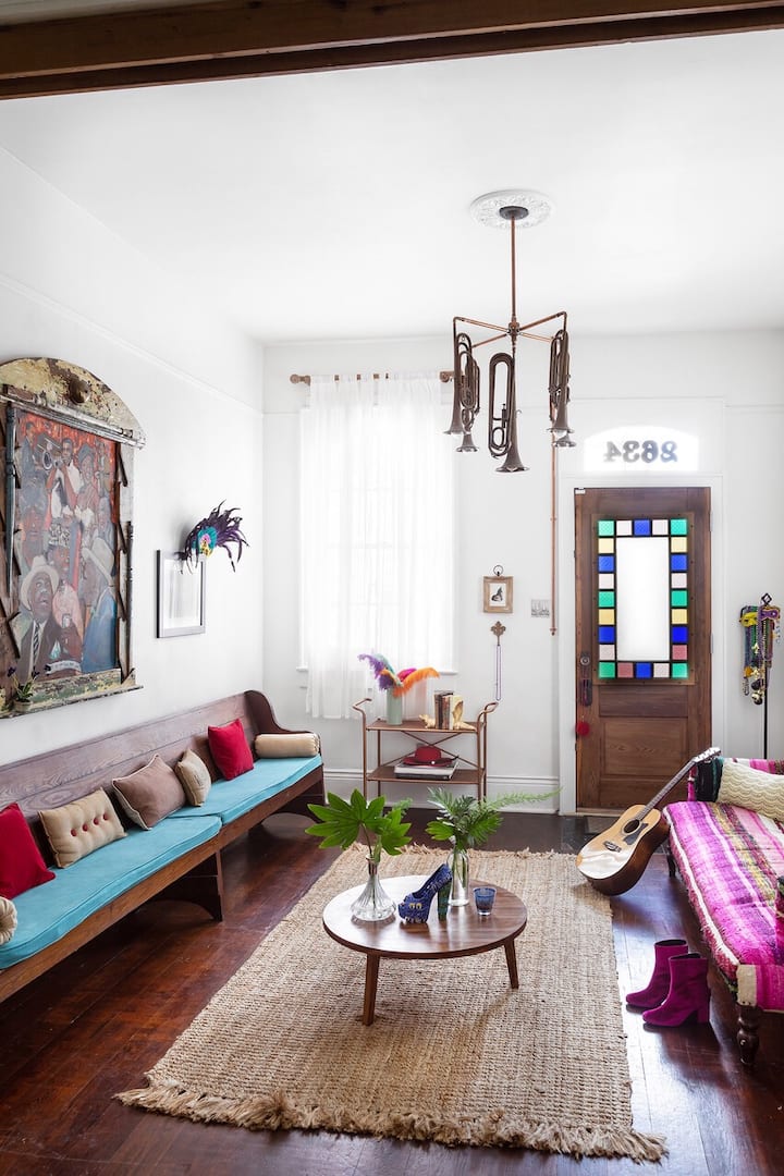 *Wolf* Vintage Charm Near French Quarter - New Orleans, LA