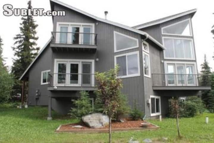 $1540 2 Rooms W/ Private Bath For Rent In Hillside - Anchorage, AK
