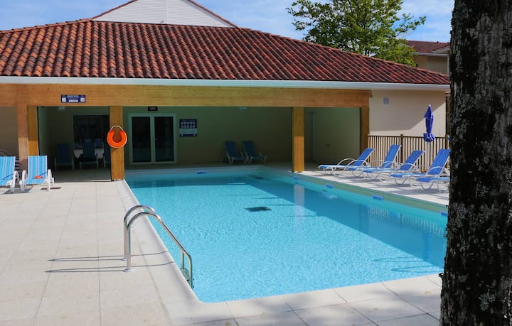 Belle Maisonnette Duplex Sur Le Lac! - Hourtin