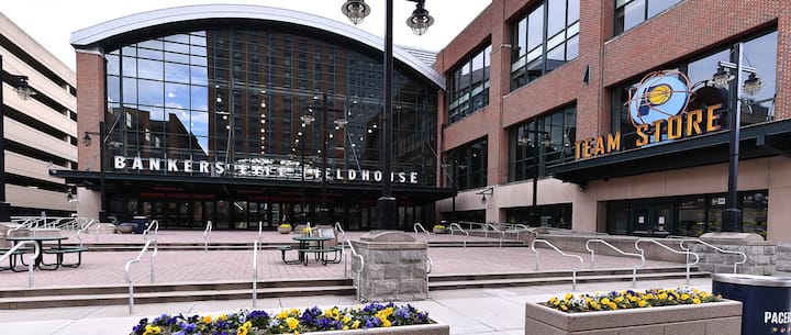 Walk To Nightlife & Attractions - Splash Pad, Indianapolis