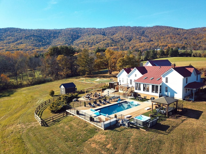 Spa Experience + Fun & Games For 16 Guests - Waynesboro, VA