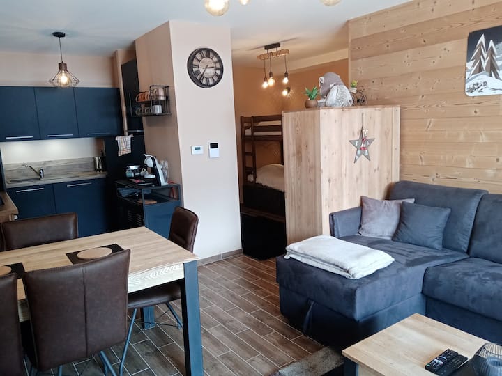 Chalet Authentique à Châtel, 6 Pers. - Châtel