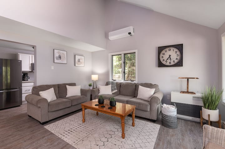 Stylish Family Fun-cranmore Mtn-ac-fireplace - Conway, NH