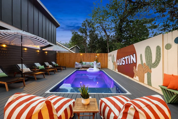 Relaxing + Remarkable Group Travel | Private Pool - Austin, TX
