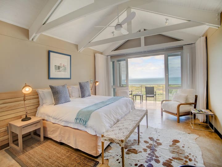 Oceanview Suite - Hermanus