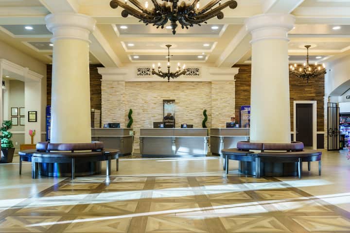 Grand Desert Resort - 2 Bedroom Condo - Las Vegas, NV