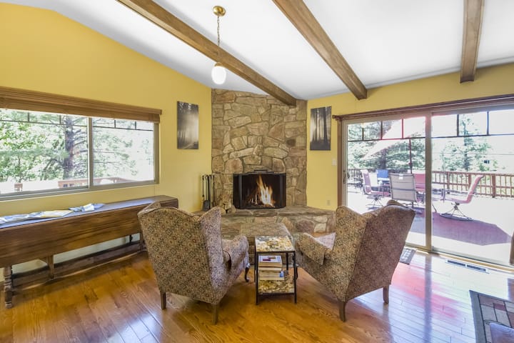 Family Mountain Home On Golf Course~dogs Ok!~quiet - Flagstaff, AZ