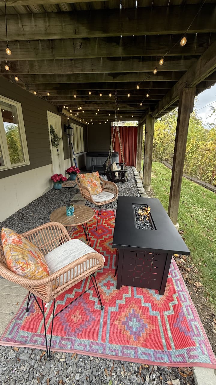 Private Apt With Hot Tub And Fire Pit - Syracuse, NY