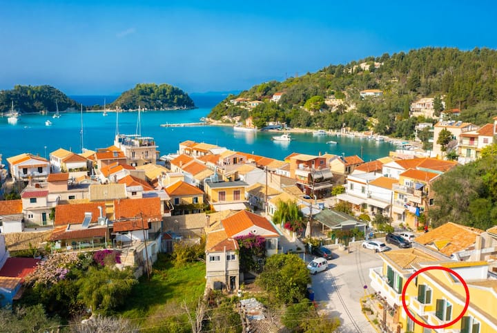 Niki Studio Dio - Paxos