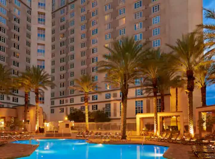 Hilton Paradise - 2 Bedroom - Las Vegas, NV