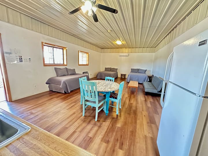 Hunters Studio W/ 4 Beds - El Vado Lake State Park
