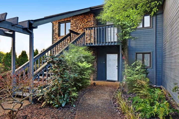 Free Dollywood & Shows  The Six Iron  2bd/2ba - Tennessee