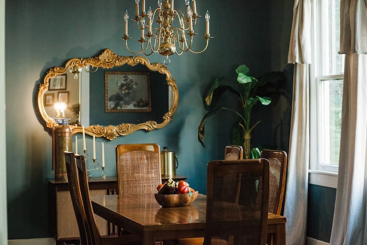 Modern 3br Stay | King Beds + Fenced Yard - Crescent Lake, Millbrook