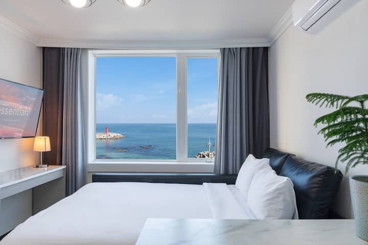 #오션뷰 #주문진항 #해변 #수산시장 플레티넘1오션뷰스파 - Gangneung-si