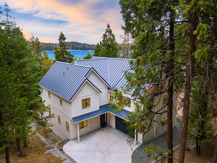 5mins To The Lake | Game Room + Fire Pit | Howlite - San Bernardino, CA