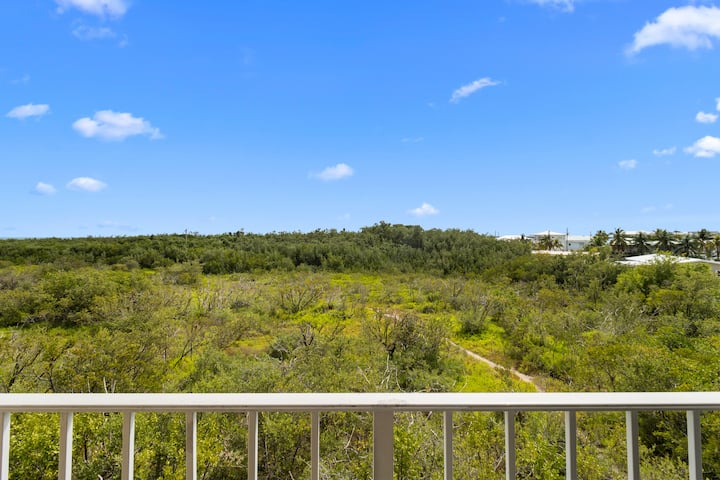 Seascape Hideaway! 2 Suites W/ Amazing View - Key Largo