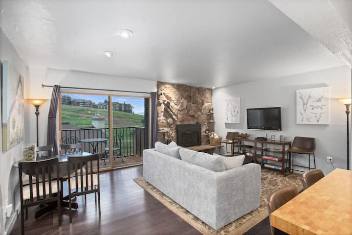 Cali King Bed - Walk To Shops, Free Bus - Steamboat Springs, CO