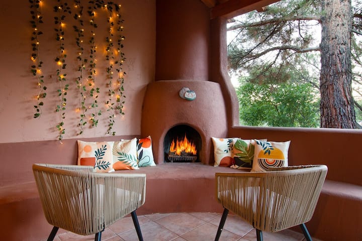 Enchanted Adobe Hideaway W/hot Tub & Giant Chess - Sedona, AZ
