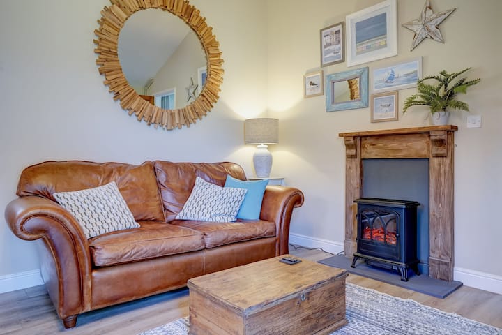 Vineyard Cottage | East Ruston Cottages - Wroxham