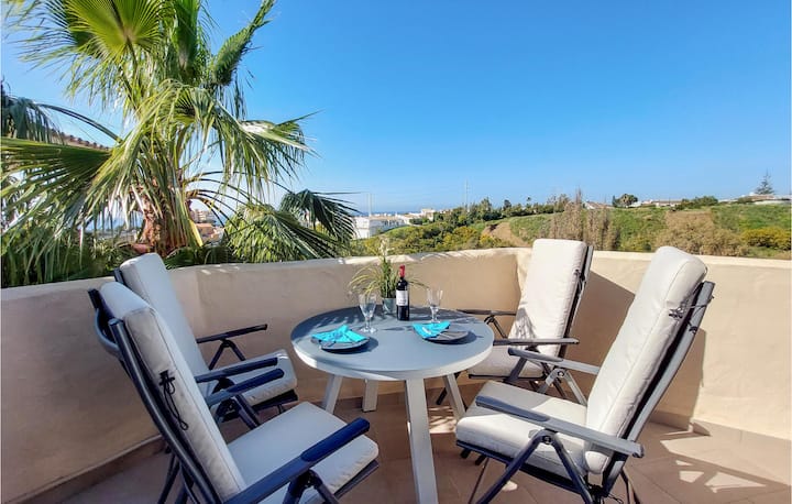 2 Bedroom Lovely Apartment In Mijas - La Cala de Mijas