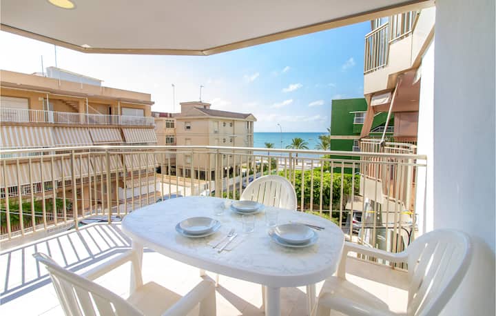 2 Bedroom Nice Apartment In Santa Pola - Santa Pola