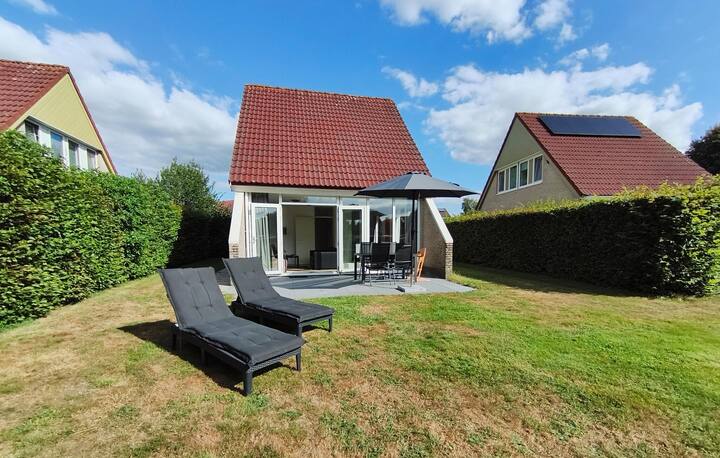 Nice Home In Vlagtwedde With Kitchen - Stadskanaal