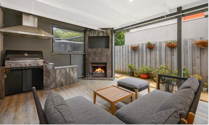 Heart Of Torquay Near Torquay Beach And Cafes - 托爾坎