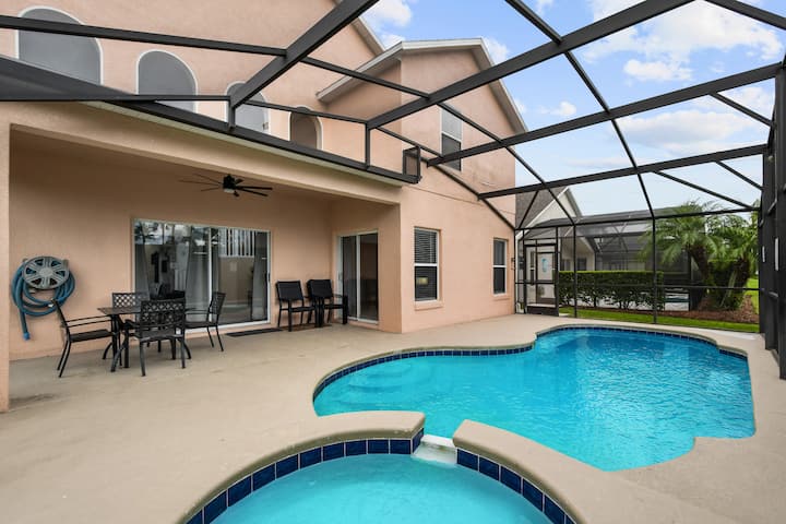 Attention Star Wars Fans! Amazing 6 Br Pool - Kissimmee, FL