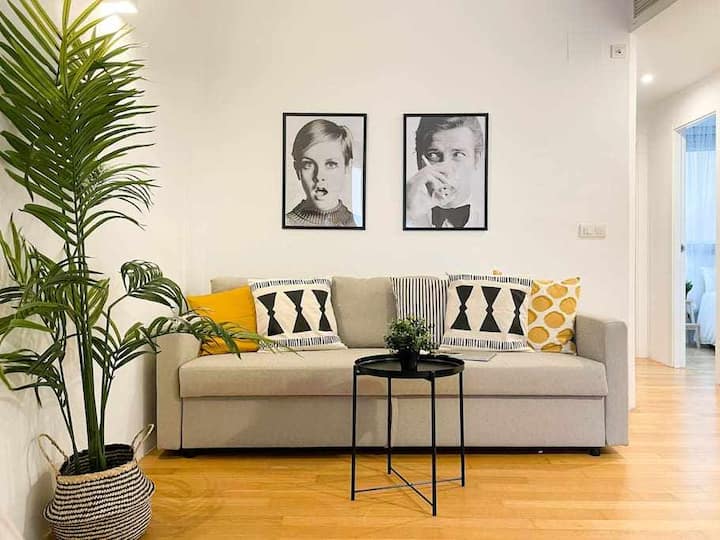 Apartamento Con Encanto En Pleno Casco Antiguo - Alicante