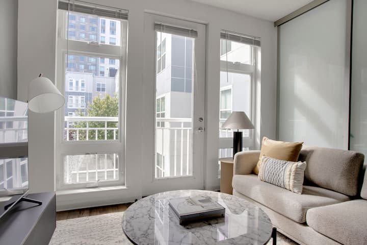 Blueground | Somerville, W/d, Nr Assembly T - Medford, MA