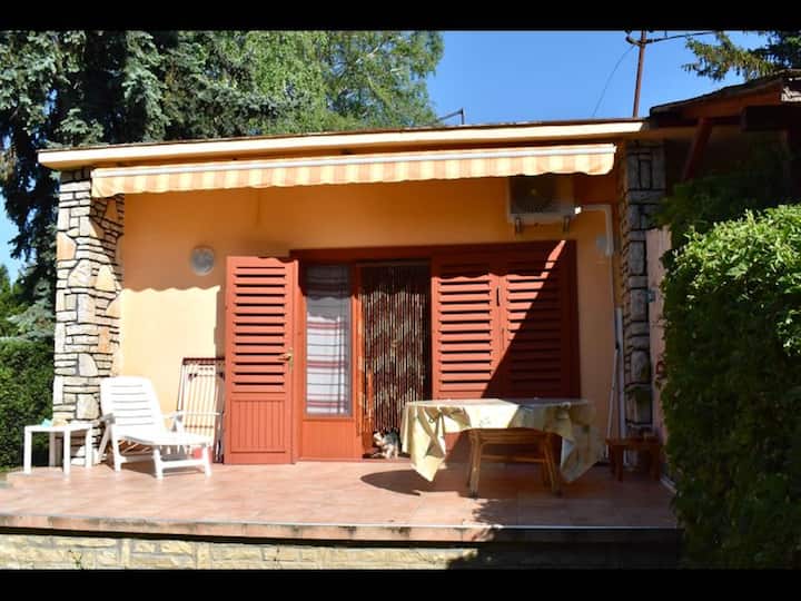 Cozy Family Cottage At The Lake Balaton - Balatonvilágos