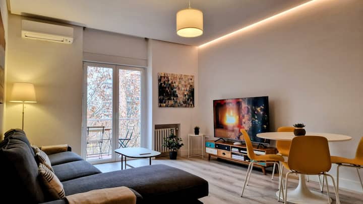 Spectacular Apartment With Excellent Location - Madrid