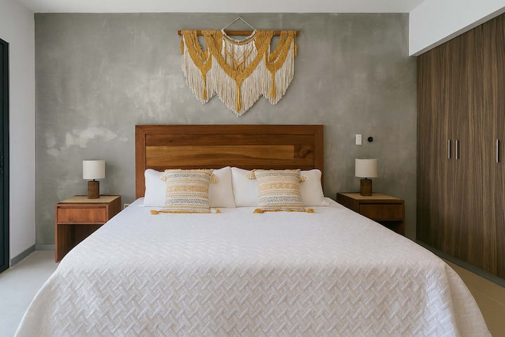 Studio W Rooftop Pool Near Beach & 5th Ave - Playa del Carmen