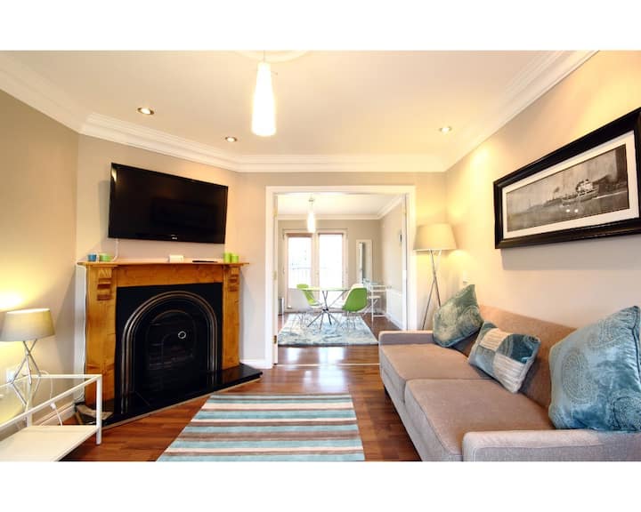 3br House Sleeps 5 Near Town Centre - Dungannon