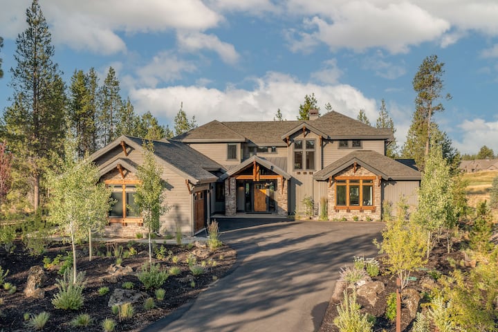 Sunriver Luxury Home at Caldera Springs - DANC48 - Houses for Rent in ...