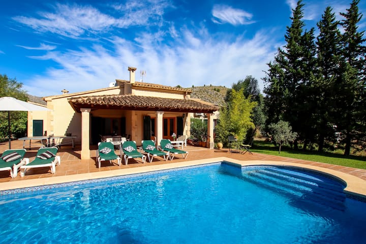 Beautiful Villa For 8 People Close To Pollensa - Pollença