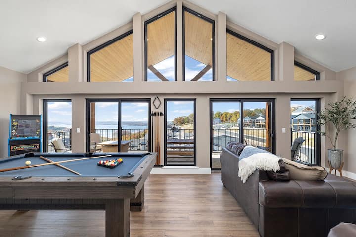 Lakeview, Pools, Hottub, Putting Green, Pickleball - Branson, MO